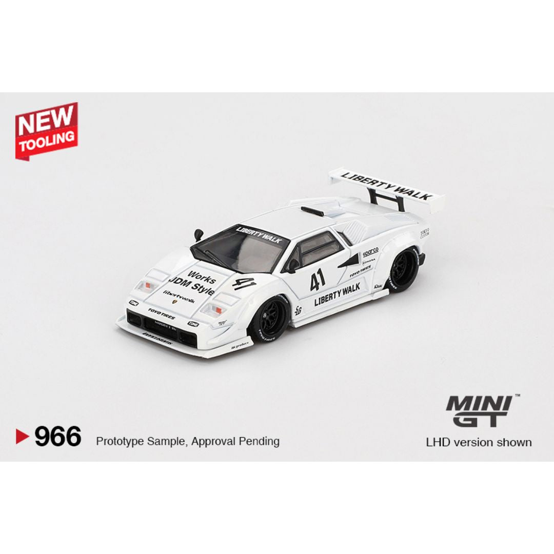 Comprar Mini GT coches a escala 1:64 en España - Miskha Garage